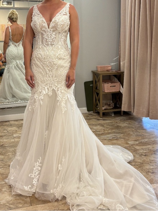 Maggie Sottero | Dresses | Maggie Sottero Ivory Lace Mermaid Wedding ...